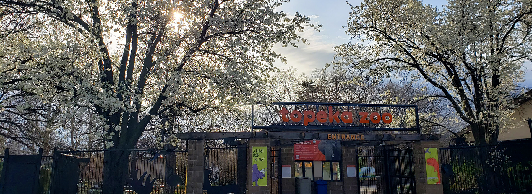 Topeka Zoo Hours & Admission | Tickets, Prices & Seasonal Info